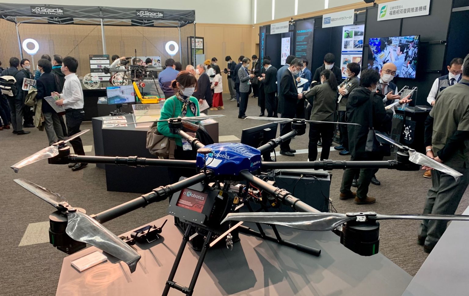 JapanDrone福岡に来場者続々 レベル4にらんだ展示や初公開,初出展に多くの客足 | DroneTribune (ドローントリビューン)