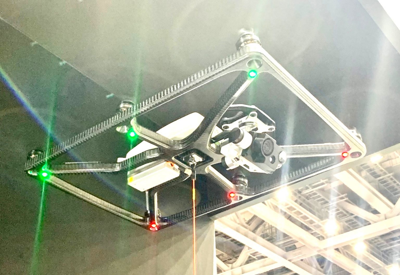 RISCON、SEECATにドローン関連展示多数 AileLinX、日本海洋など多彩な有線給電システム | DroneTribune (ドローントリビューン)