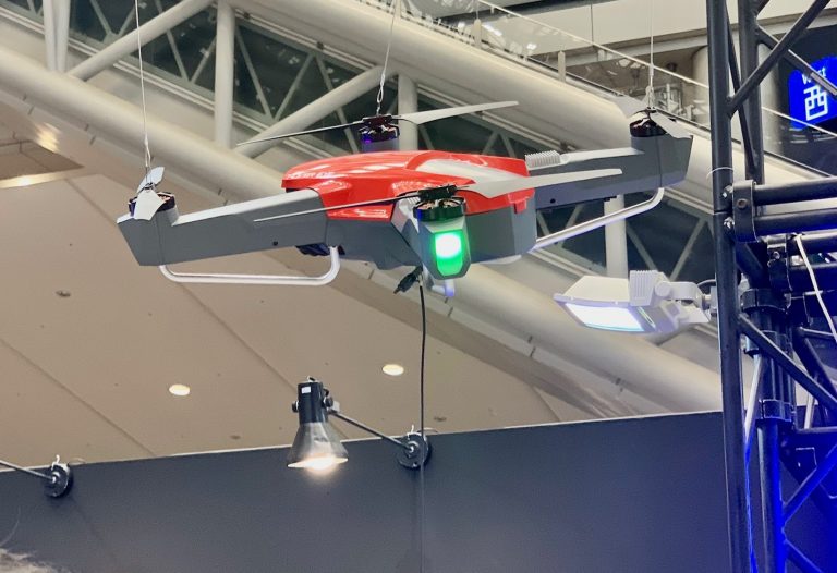 RISCON、SEECATにドローン関連展示多数 AileLinX、日本海洋など多彩な有線給電システム | DroneTribune (ドローントリビューン)