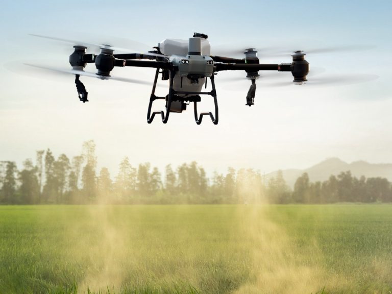 DJIが農業ドローン「Agras T50」発表 粒剤50kgを積載し散布可能 | DroneTribune (ドローントリビューン)